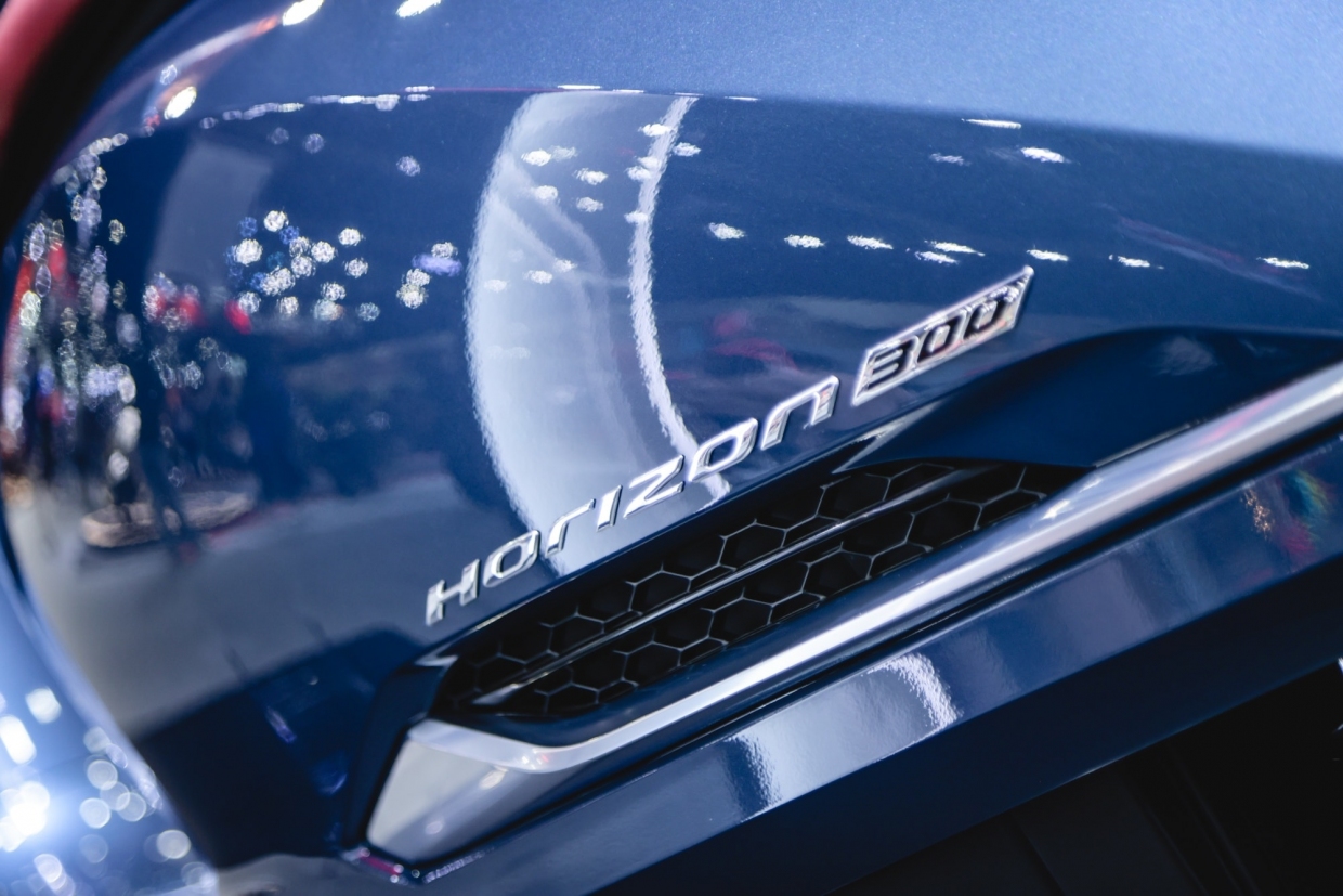 จับโฟกัสที่คันนี้ Alpha Volantis "Horizon 300" พรีเมียมสกู๊ตเตอร์คลาส ...